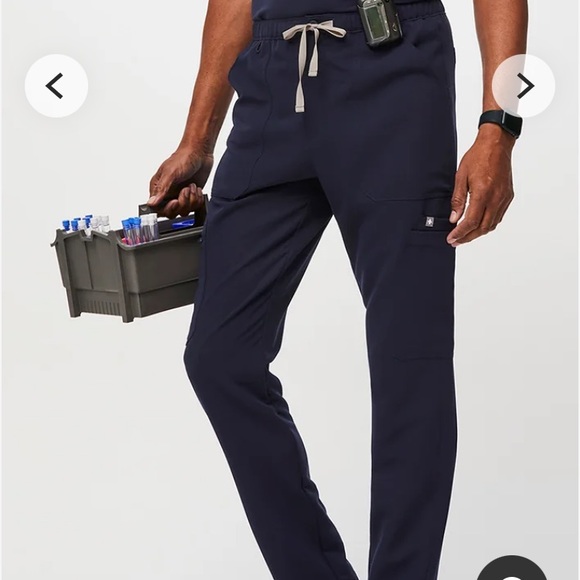 Figs | Pants | Figs Cairo Cargo Utility Scrub Pants For Men Classic ...